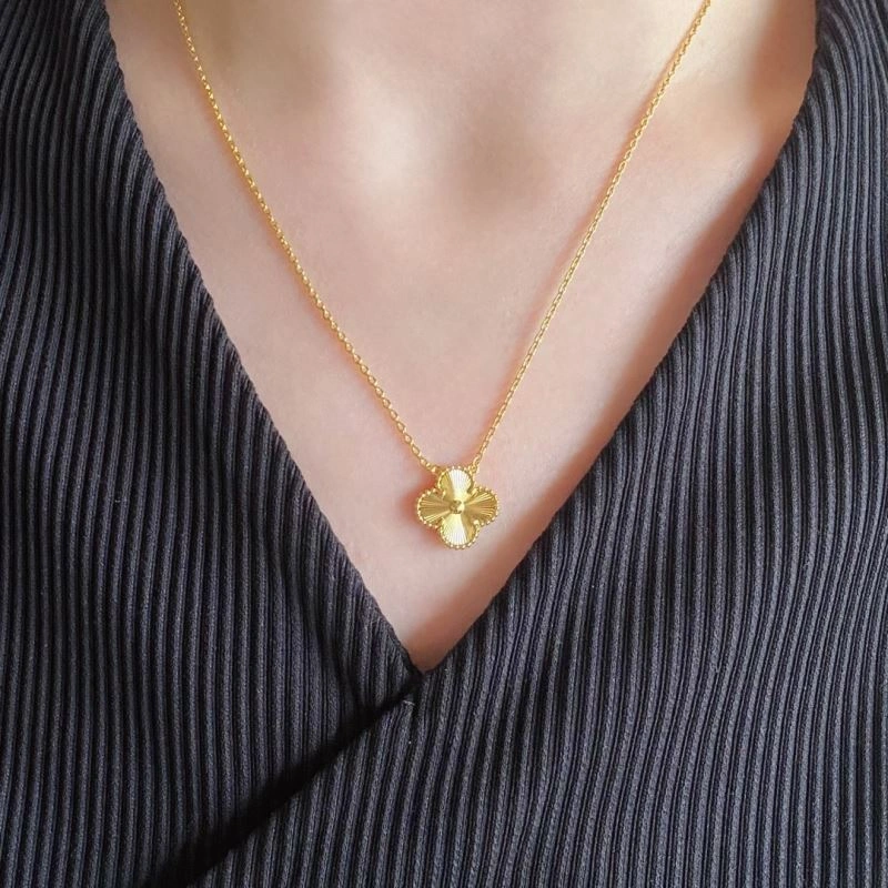 Vca Necklaces