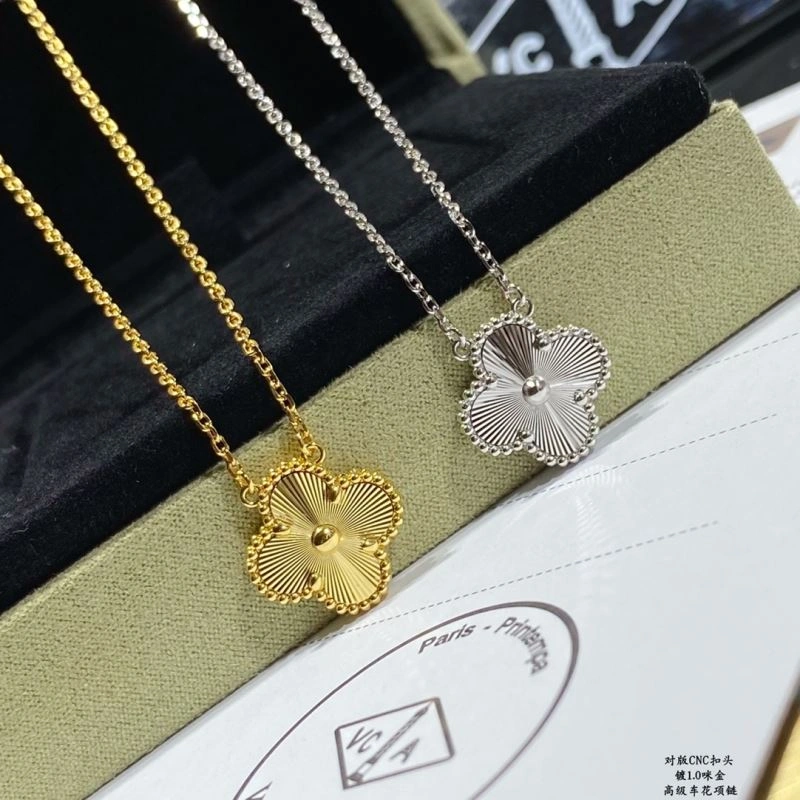Cut-rate Vca Necklaces
