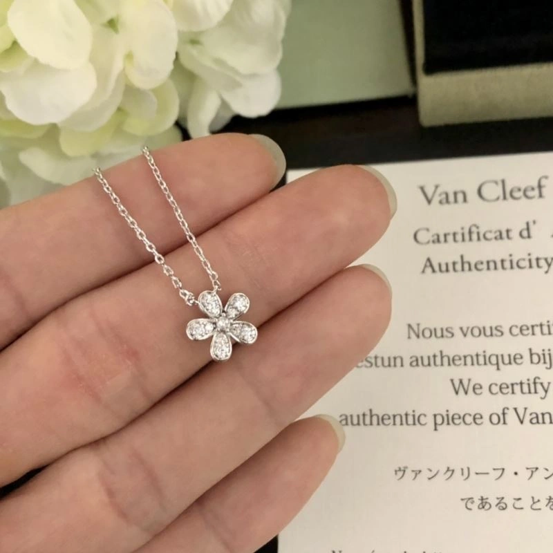Reasonably priced Vca Necklaces