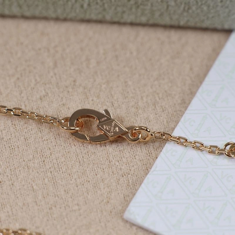 Official Vca Necklaces