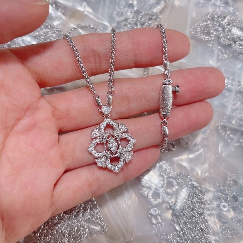 High fidelity Vca Necklaces