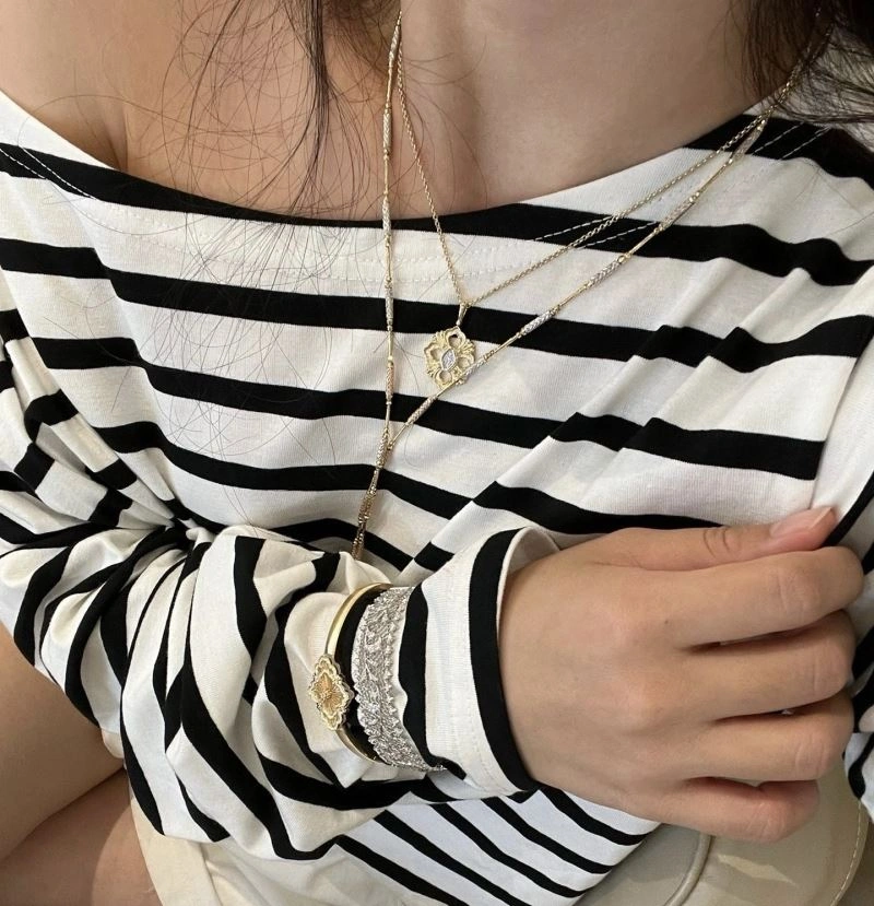 Original Vca Necklaces