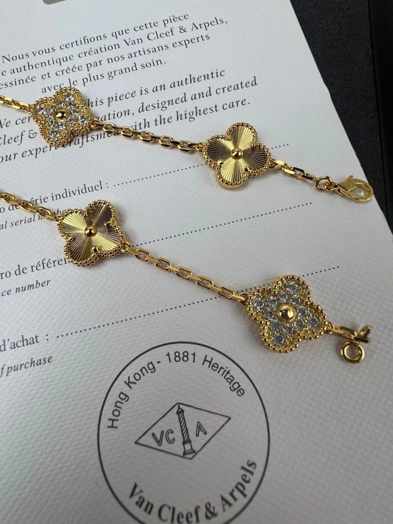 Value-priced Vca Necklaces