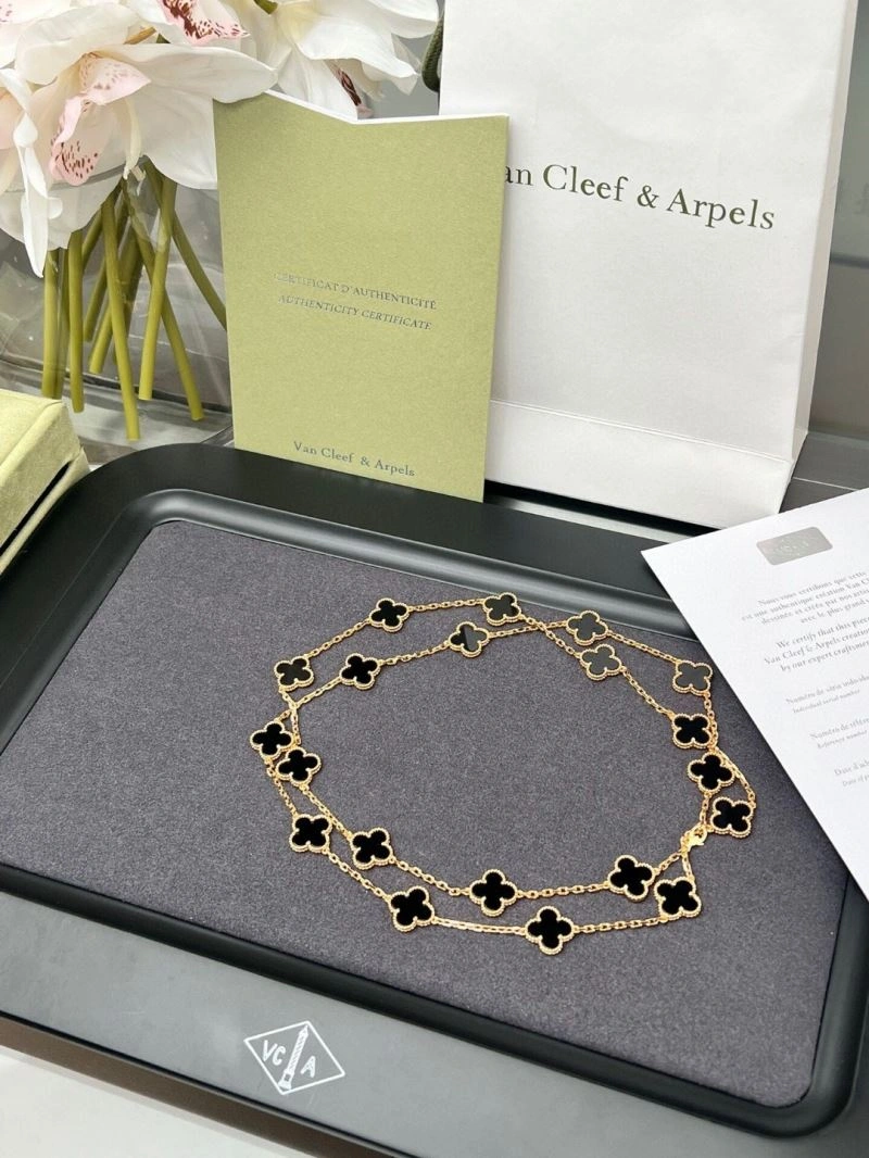 Discounted Vca Necklaces