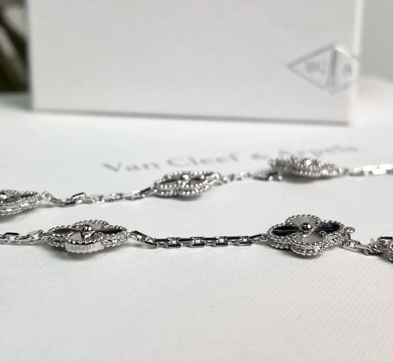 Inexpensive Vca Necklaces