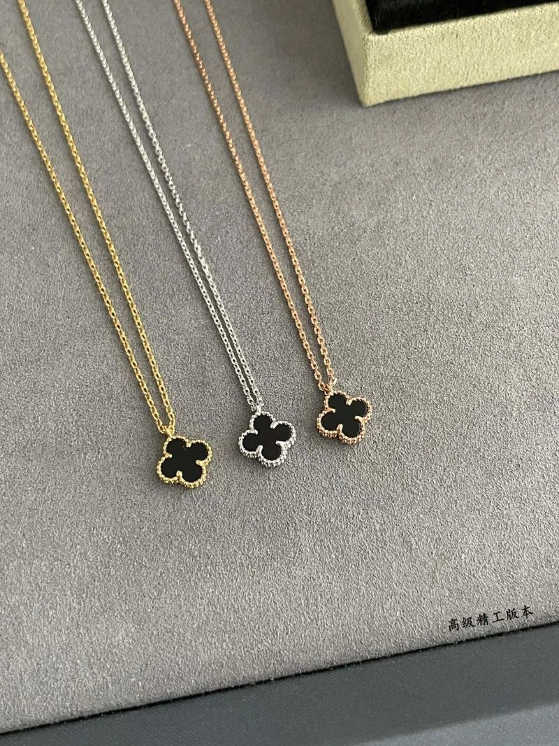 Discounted Vca Necklaces