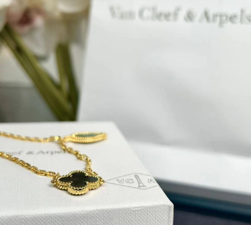 Inexpensive Vca Necklaces