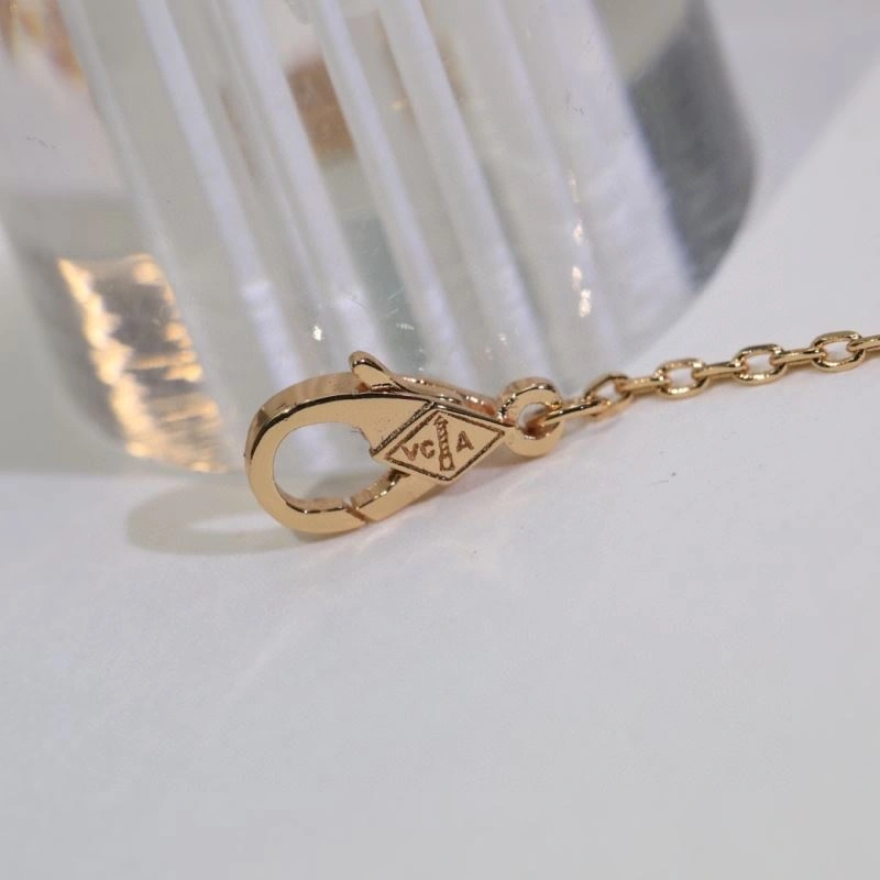Budget-friendly Vca Necklaces