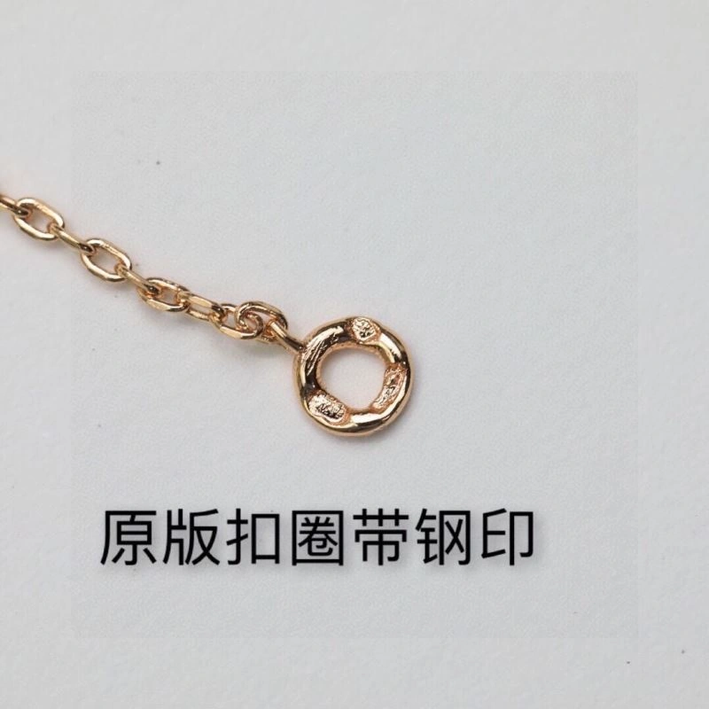 Budget-friendly Vca Necklaces