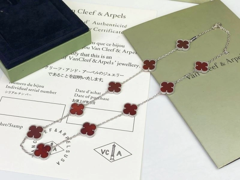 Budget-friendly Vca Necklaces