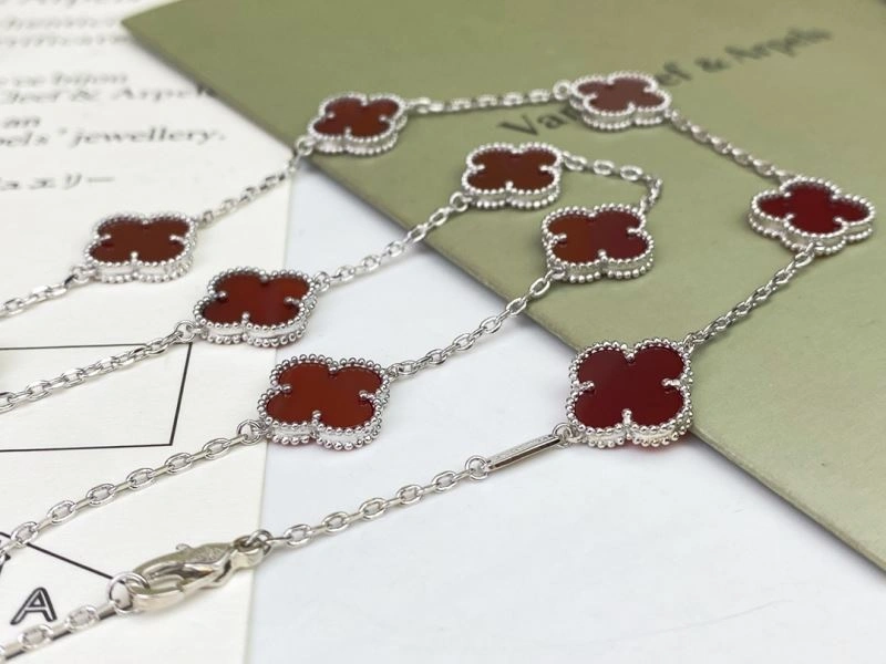 Budget-friendly Vca Necklaces
