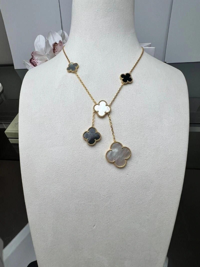 Discounted Vca Necklaces