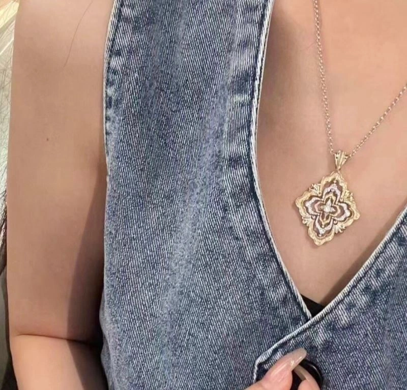 Precise copy Vca Necklaces