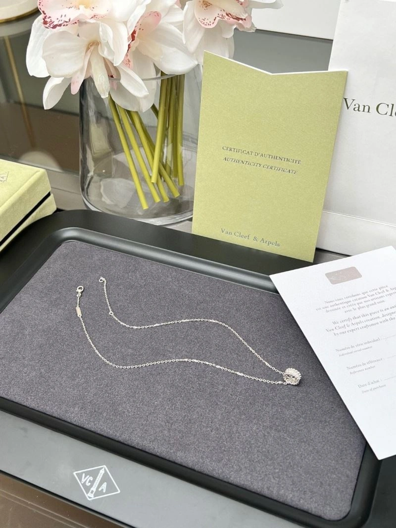 Brand-authenticated Vca Necklaces