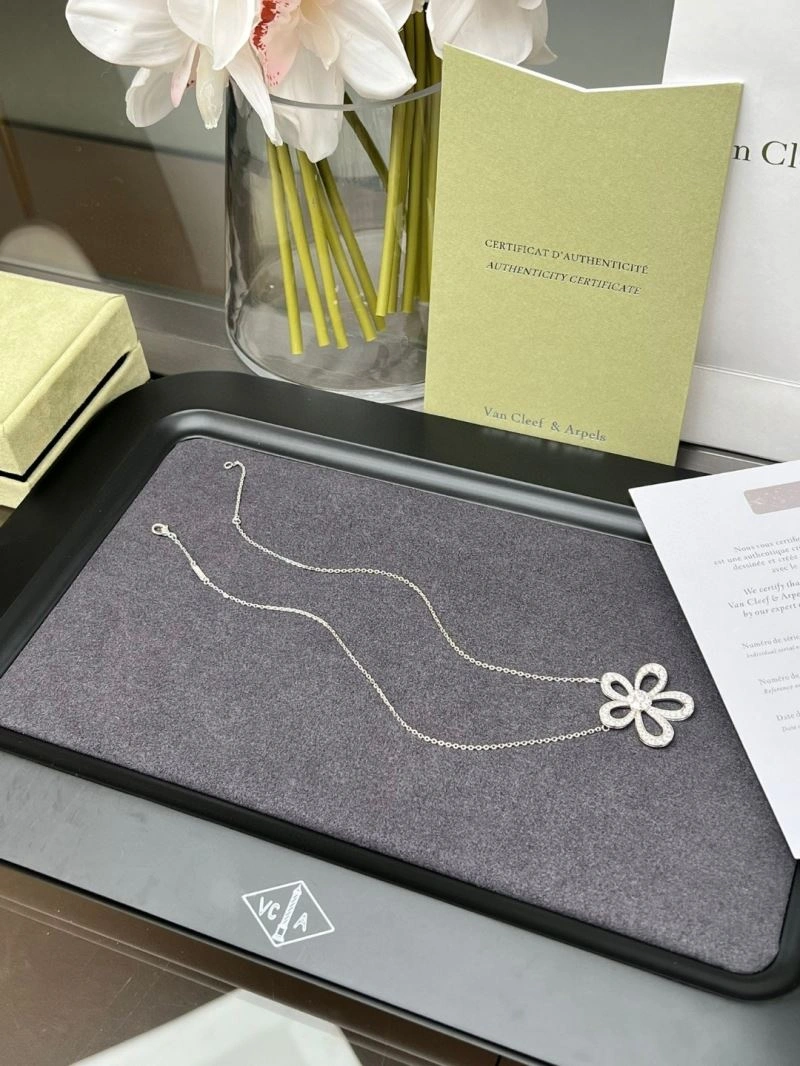 Economical Vca Necklaces