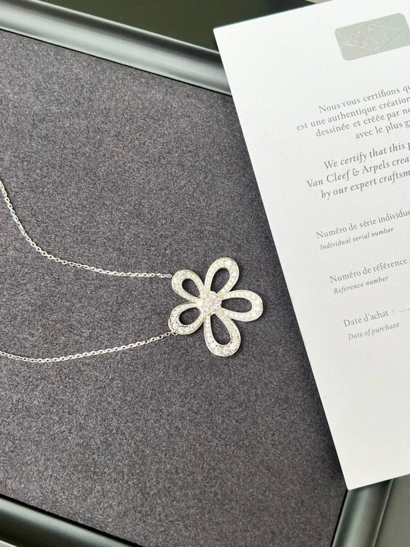 Economical Vca Necklaces