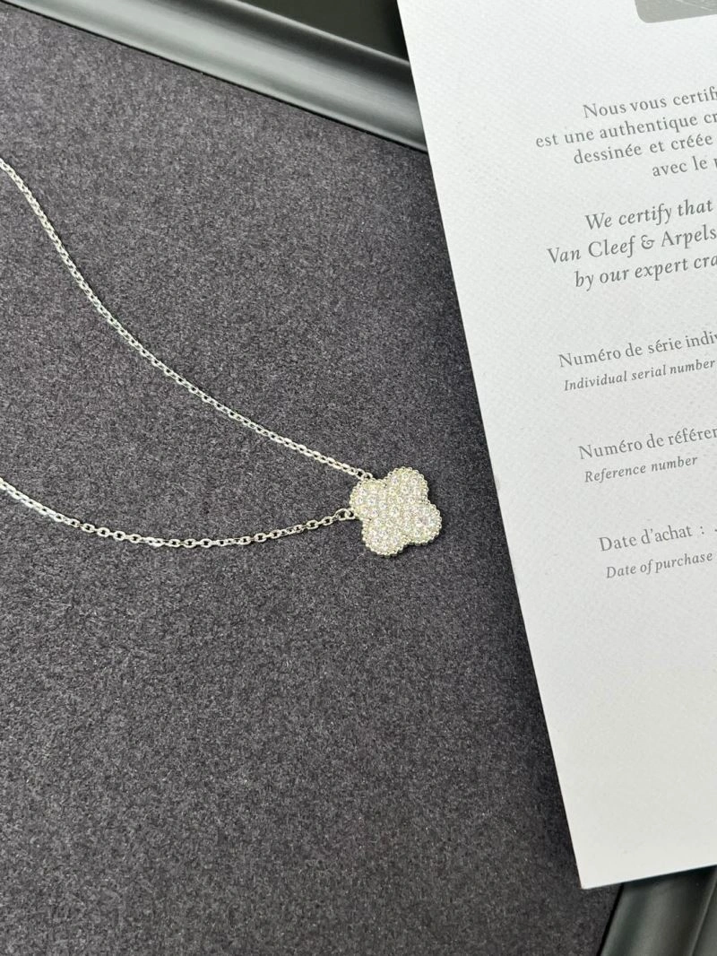 High accuracy Vca Necklaces