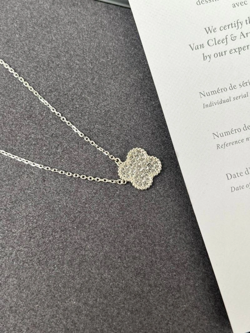 High accuracy Vca Necklaces
