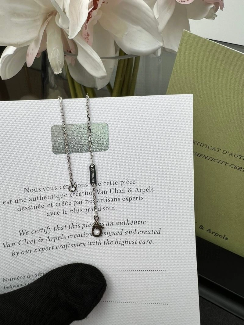 High accuracy Vca Necklaces