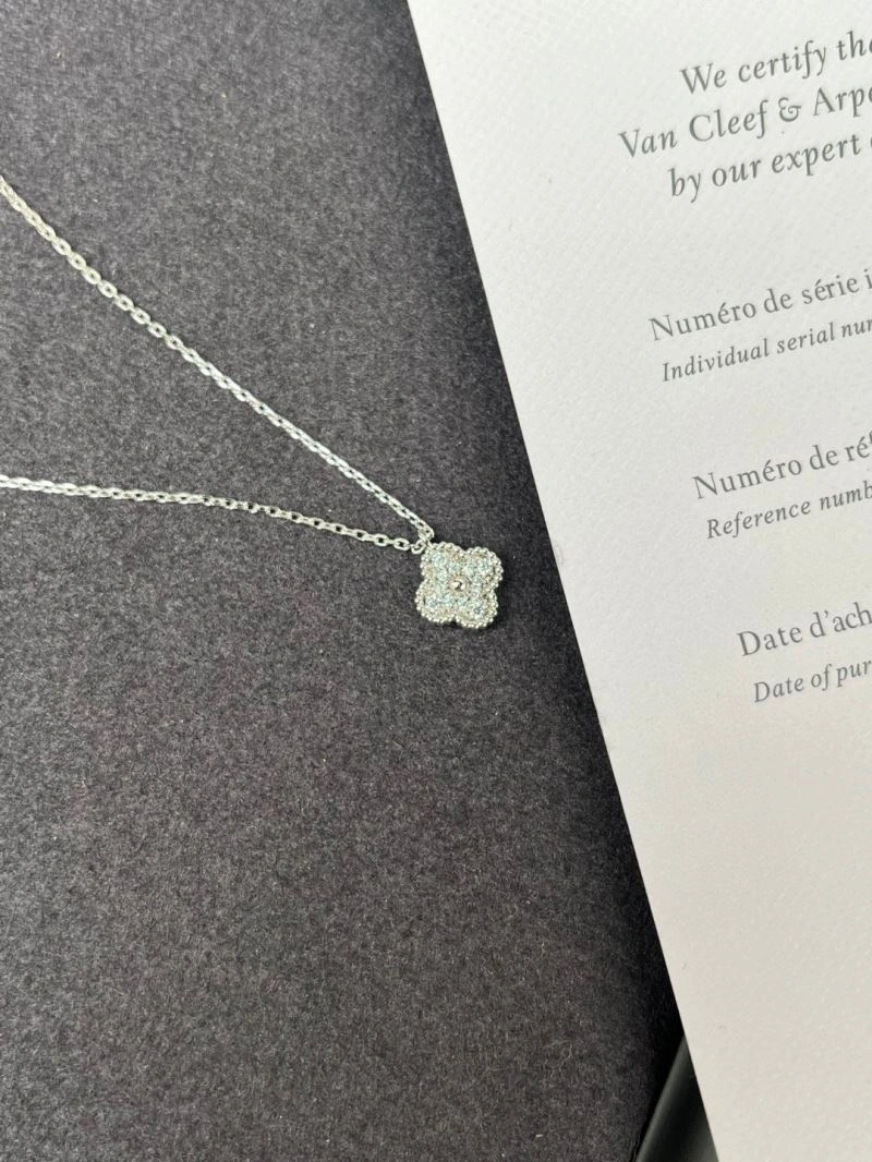 High fidelity Vca Necklaces
