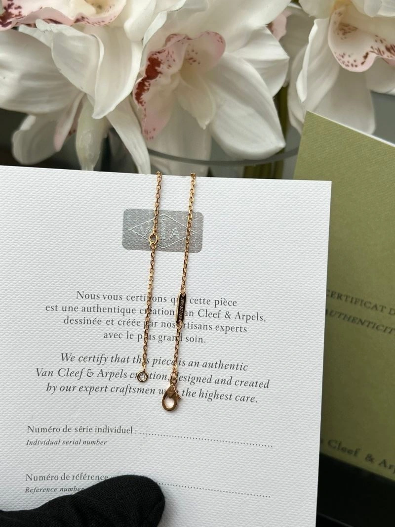 Mirror quality Vca Necklaces