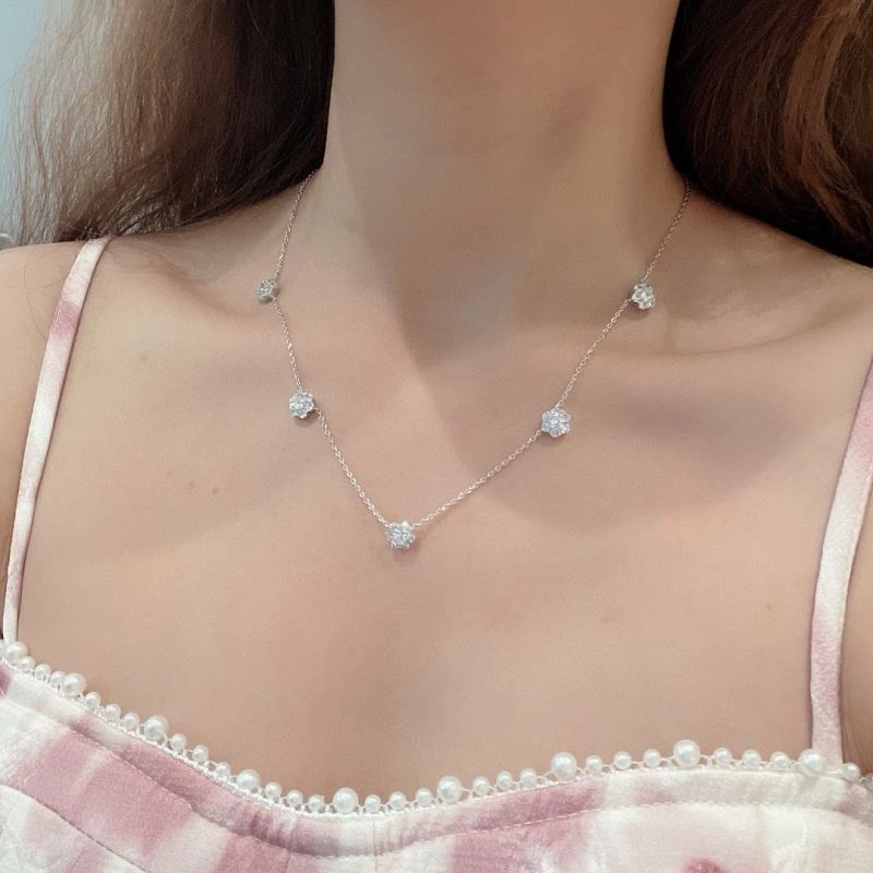 OEM Vca Necklaces