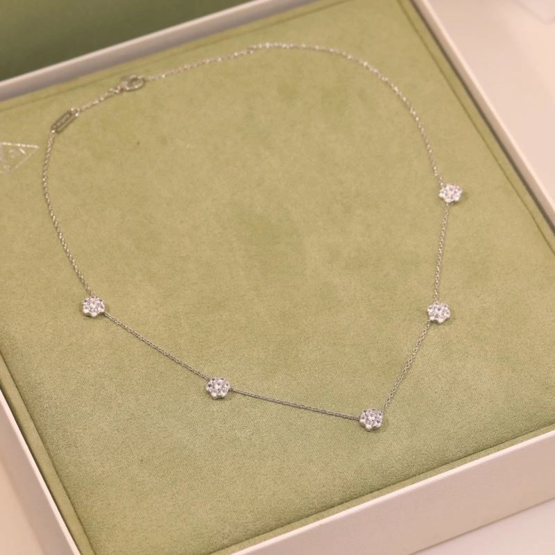 OEM Vca Necklaces
