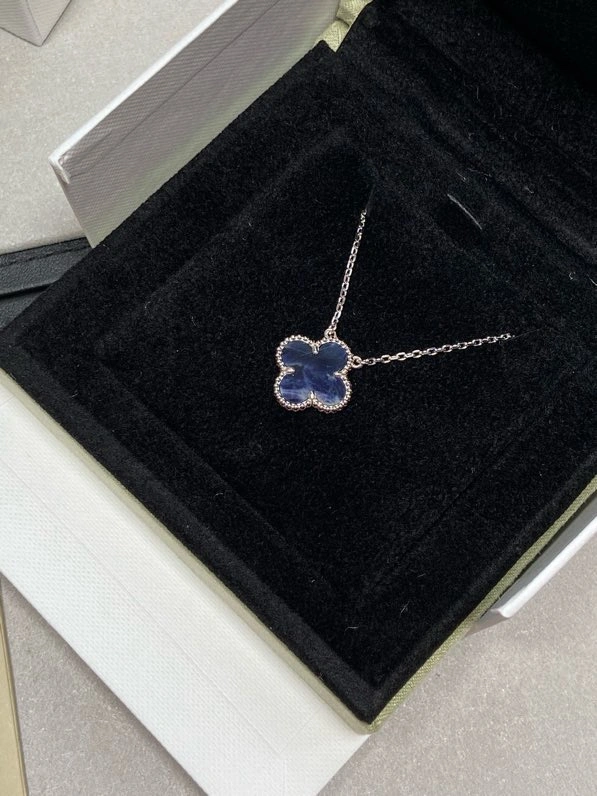 Vca Necklaces