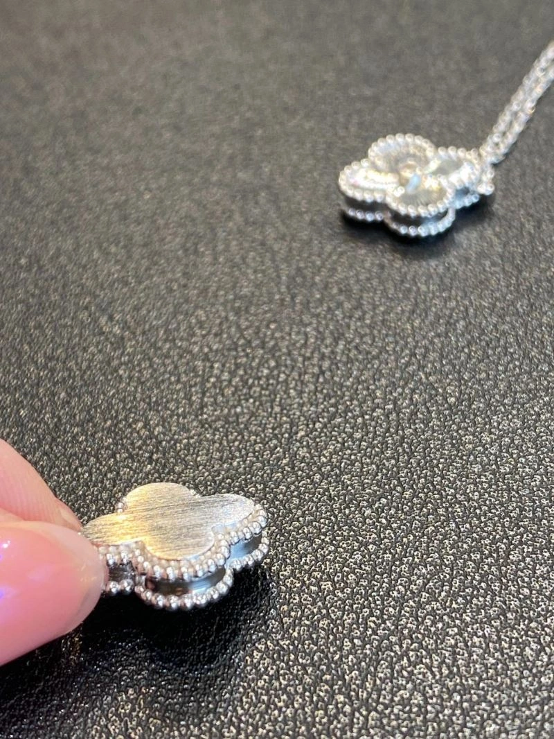 Top match Vca Necklaces