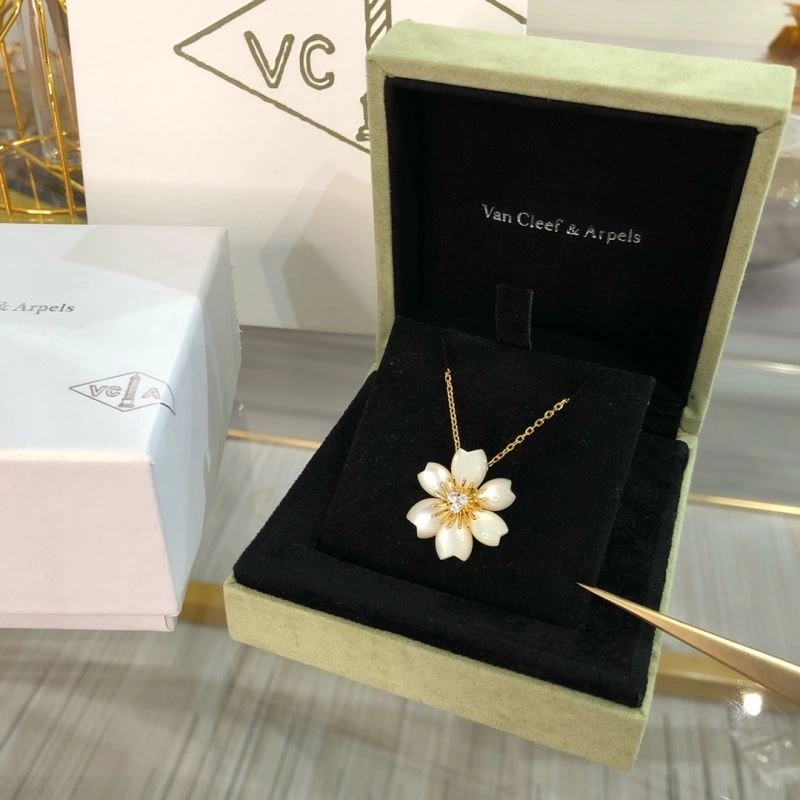 High fidelity Vca Necklaces