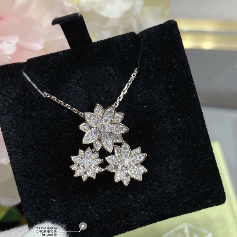 High fidelity Vca Necklaces