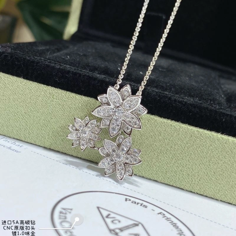 High fidelity Vca Necklaces