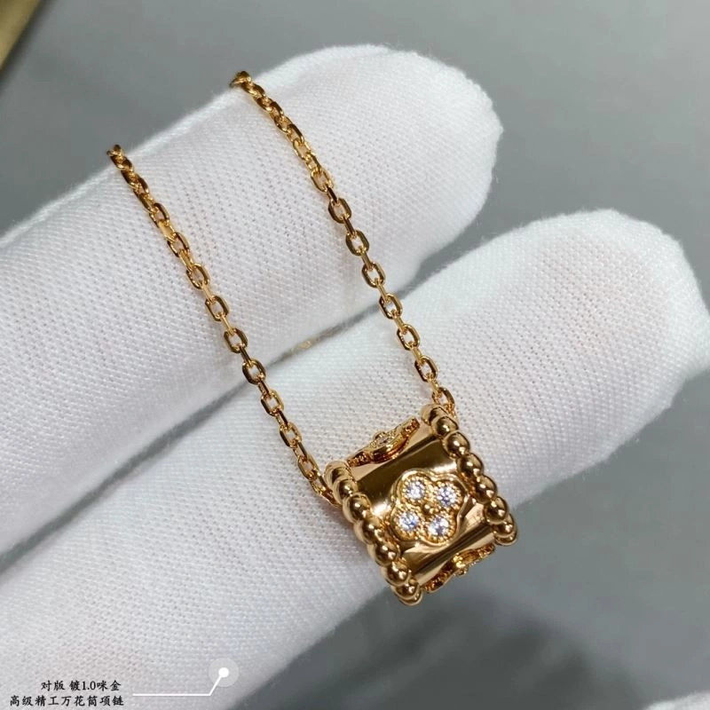 Value-priced Vca Necklaces