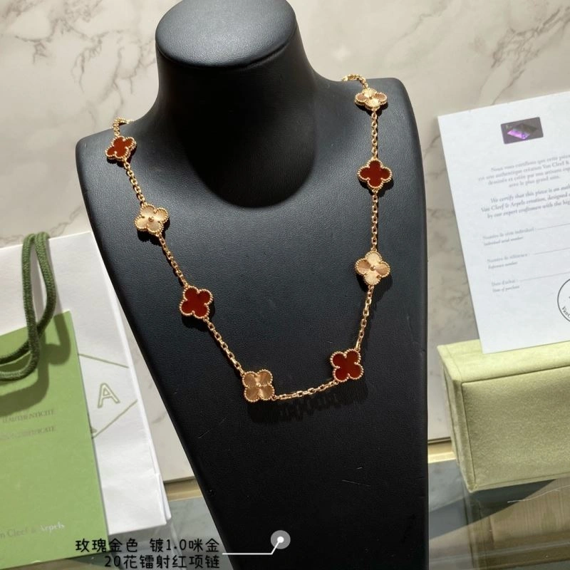 Discounted Vca Necklaces