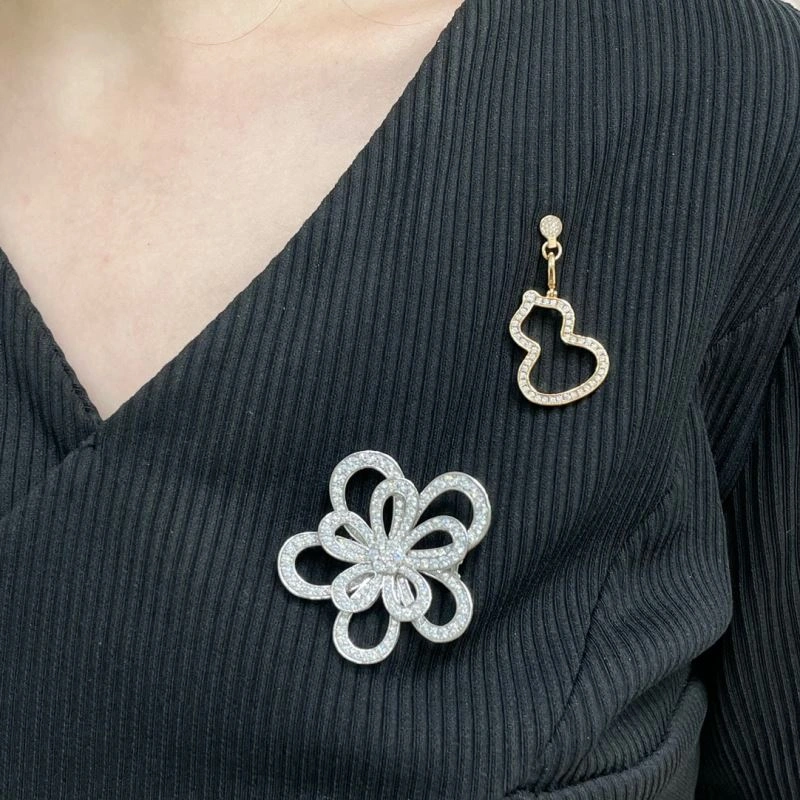 Discounted Vca Necklaces