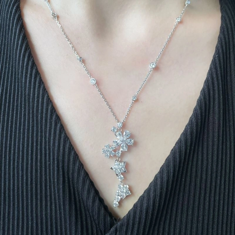 Budget-friendly Vca Necklaces