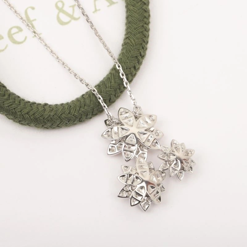 Top mirror Vca Necklaces
