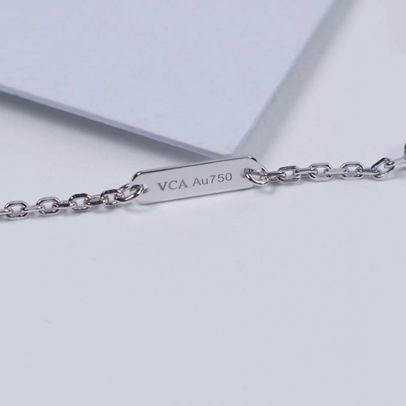 Brand-original Vca Necklaces