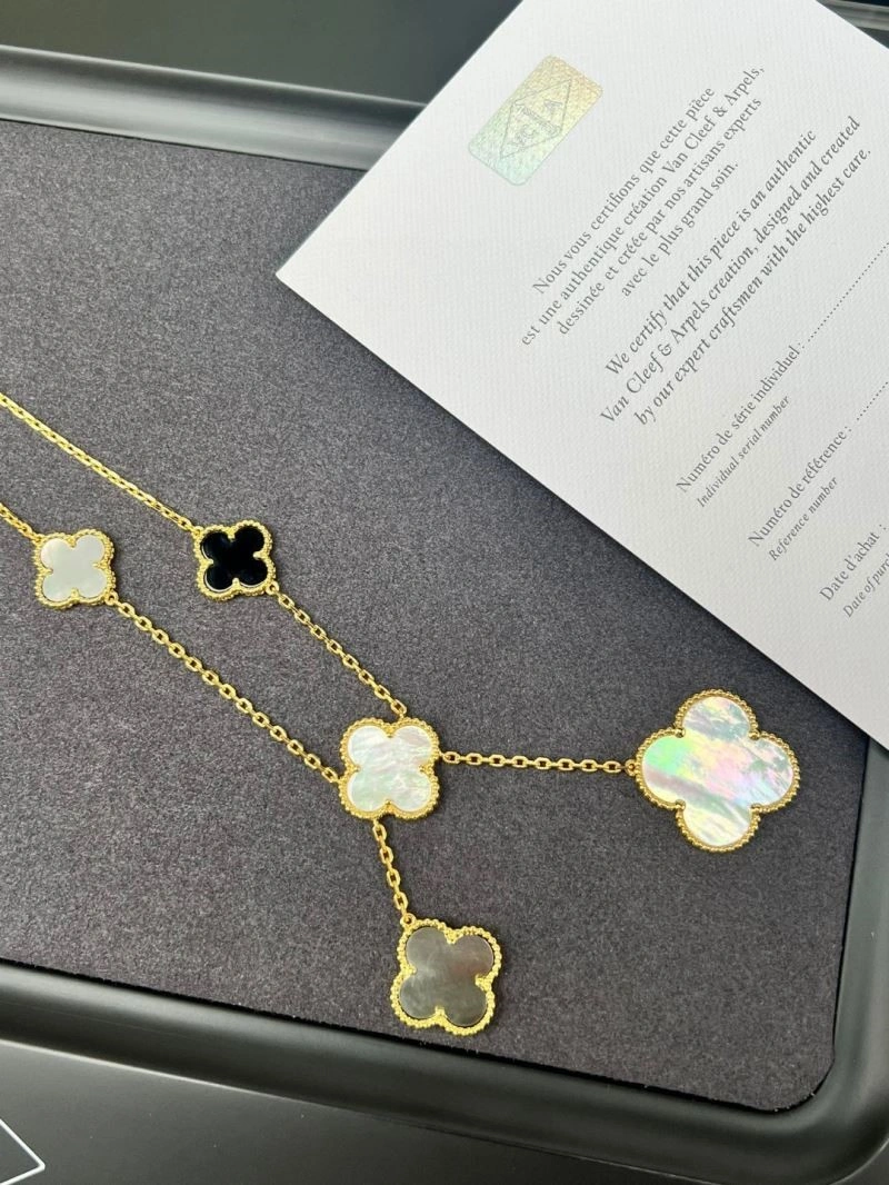 Bargain Vca Necklaces