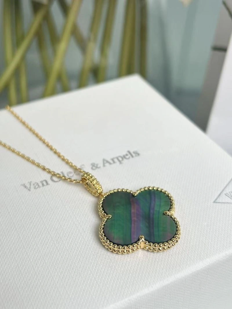 Vca Necklaces