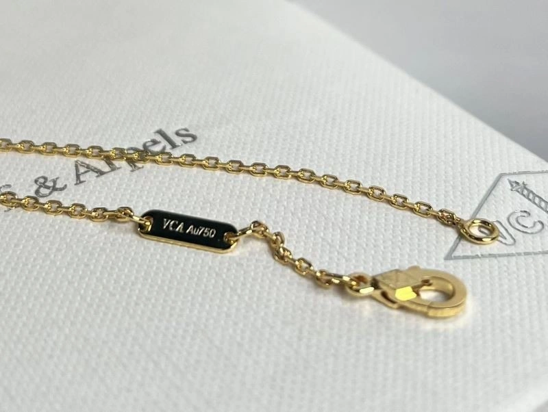 Vca Necklaces