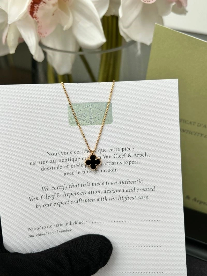 High accuracy Vca Necklaces