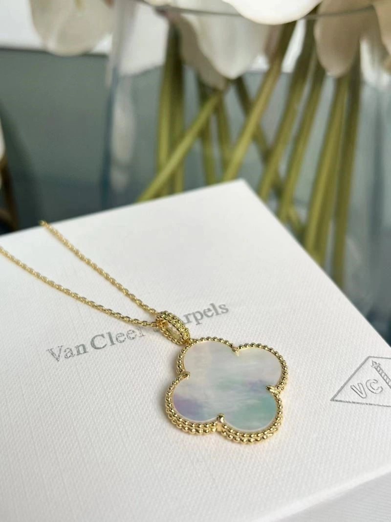 Vca Necklaces