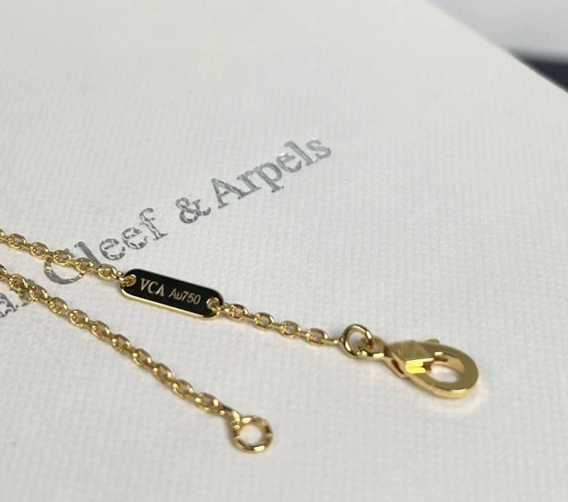 Official Vca Necklaces