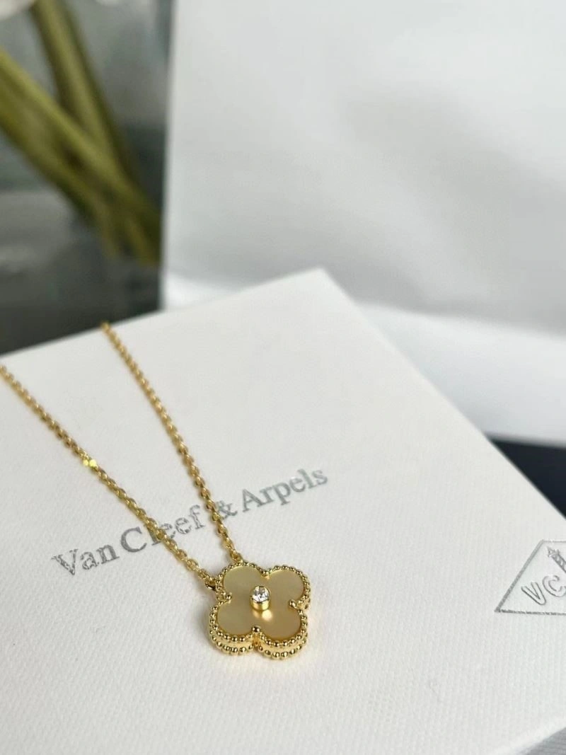 Official Vca Necklaces