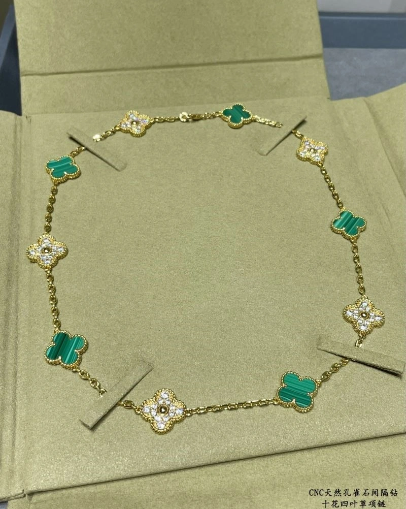 Cut-rate Vca Necklaces