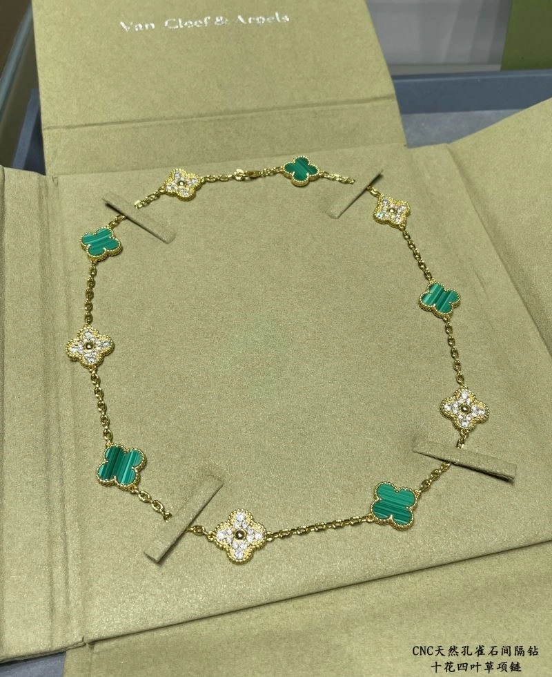 Cut-rate Vca Necklaces