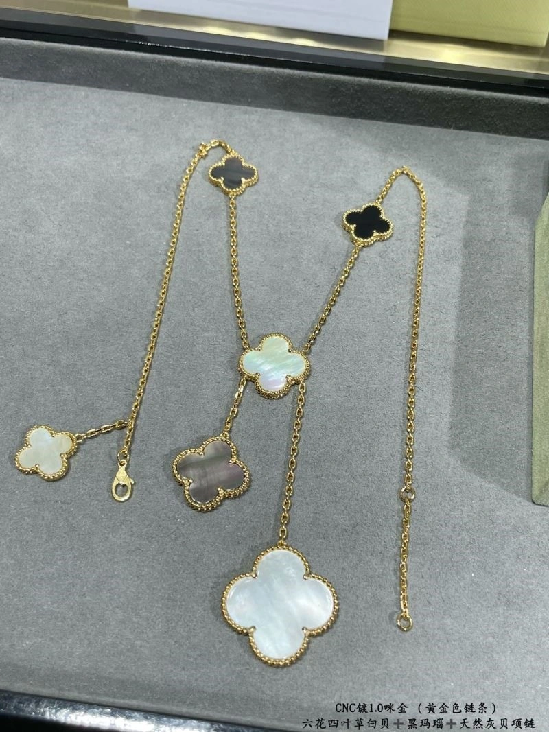 Precise copy Vca Necklaces