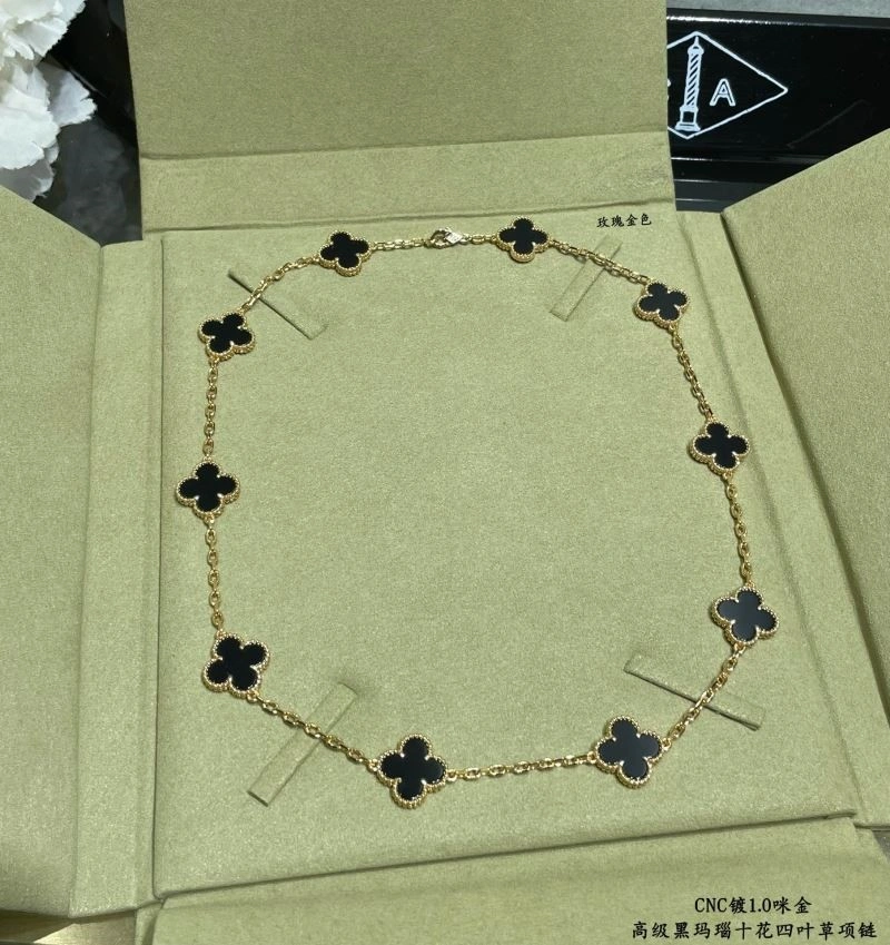 Brand-authenticated Vca Necklaces