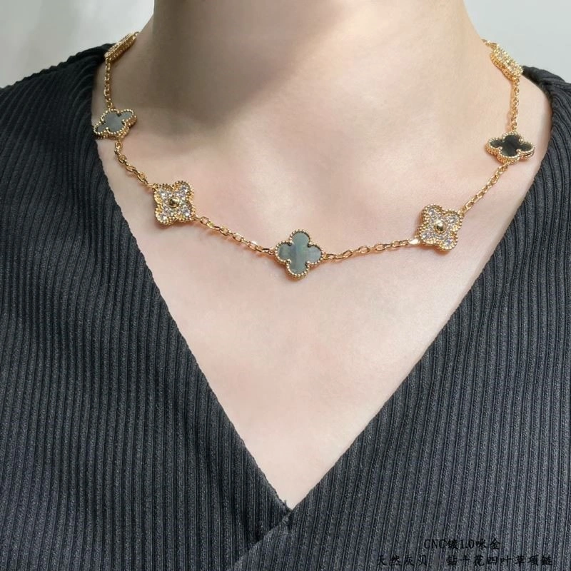 Vca Necklaces